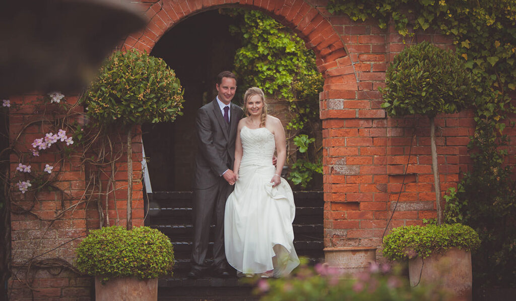 Chewton Glen Wedding Photographer - Smiling Tiger Studios